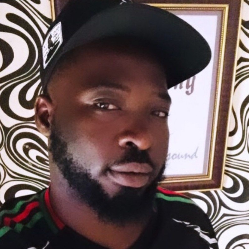 Invisible Dude (@invisible_dud25) | Snapchat Stories, Spotlight & Lenses