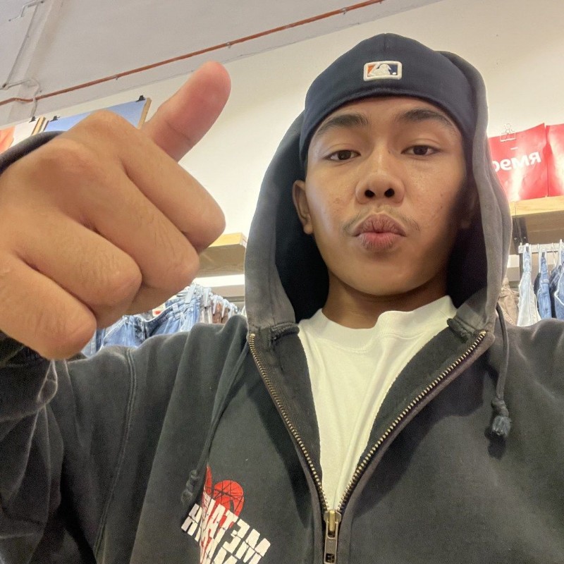 iqie (@iqiedos) | Snapchat Stories, Spotlight & Lenses