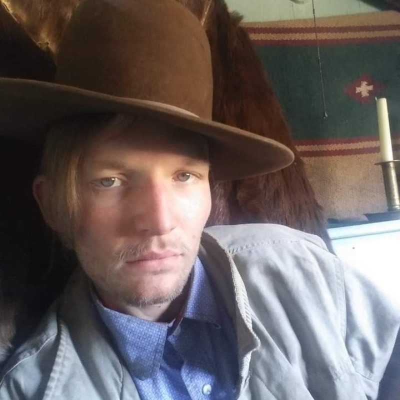 Ira Grywusiewicz (@ira_guitar) | Snapchat Stories, Spotlight & Lenses