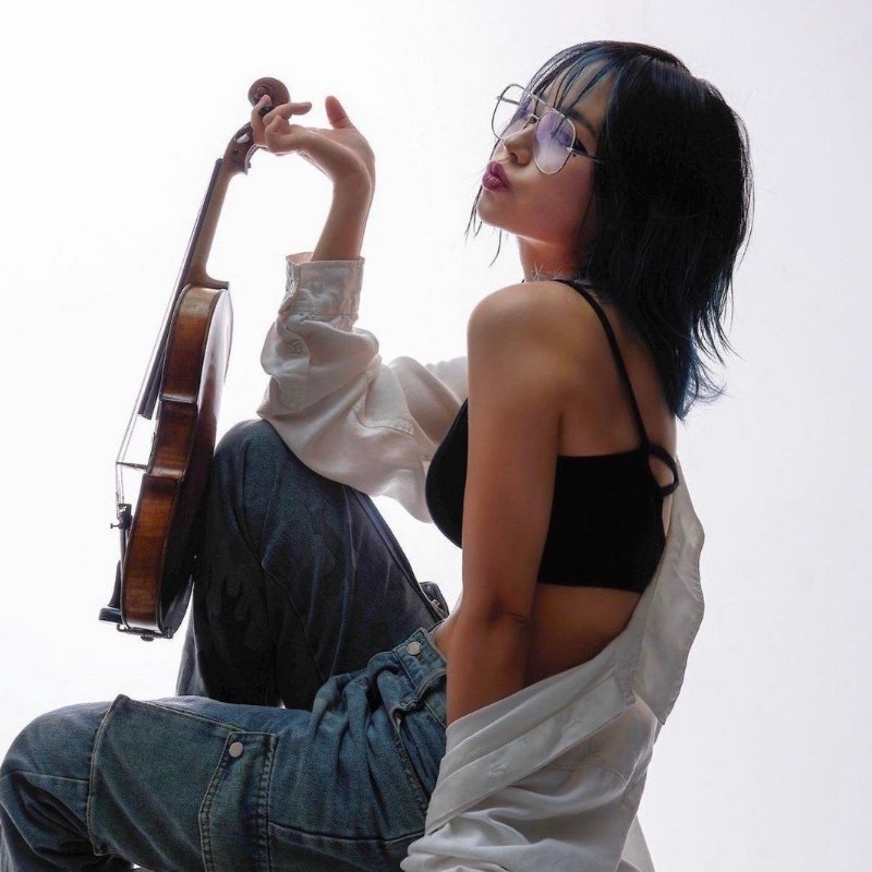 Iris Biidan (@iris.biidan) | Snapchat Stories, Spotlight & Lenses