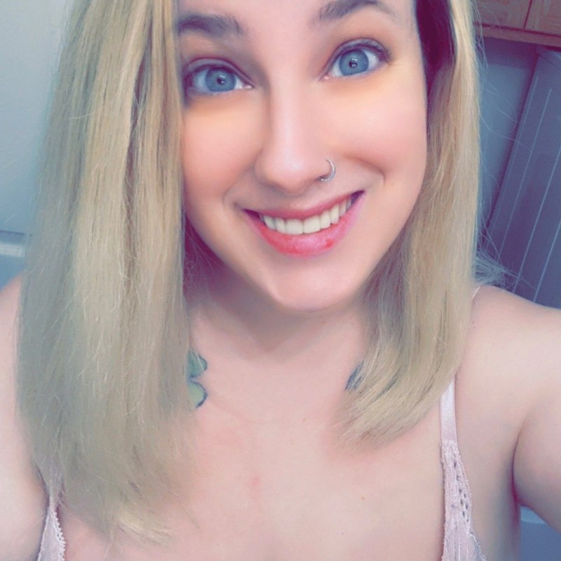Mariah Starke (@irish_beauty95) | Snapchat Stories, Spotlight & Lenses