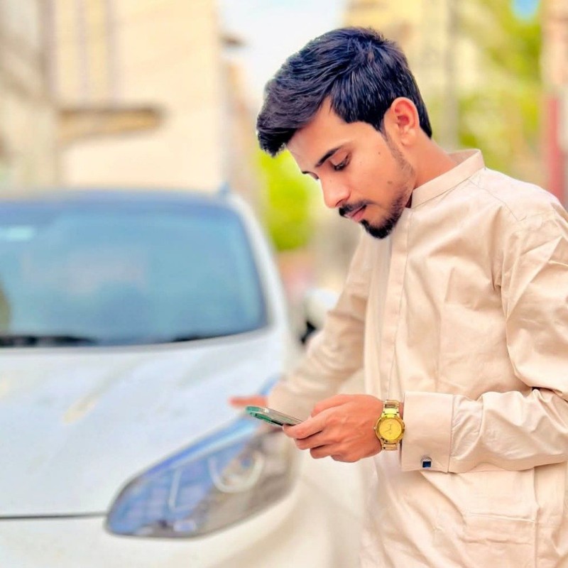 Mr.Usman ⚡♡⑅*˖•. ·͙*̩̩͙˚̩̥ (@irl_usman) | Snapchat Stories, Spotlight & Lenses