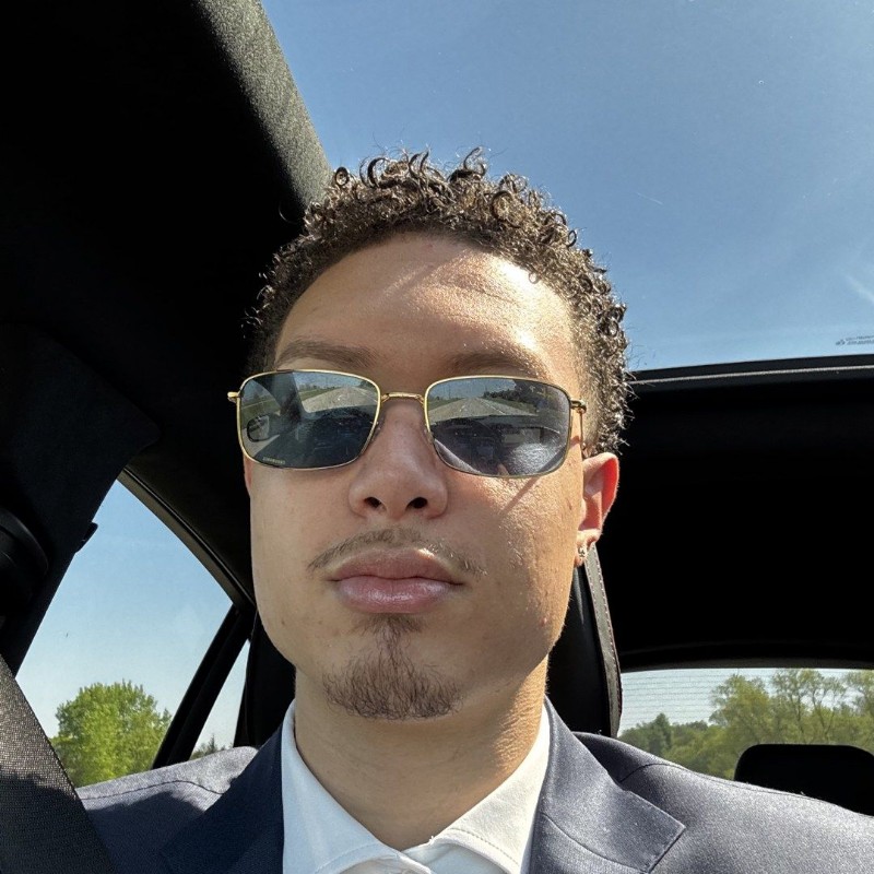 Isaiah Roby (@iroby123) | Snapchat Stories, Spotlight & Lenses