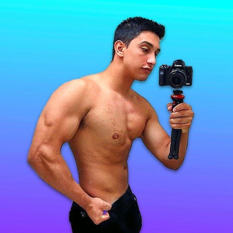 Isaac Cervantes (@isaac-cervantes) | Snapchat Stories, Spotlight & Lenses