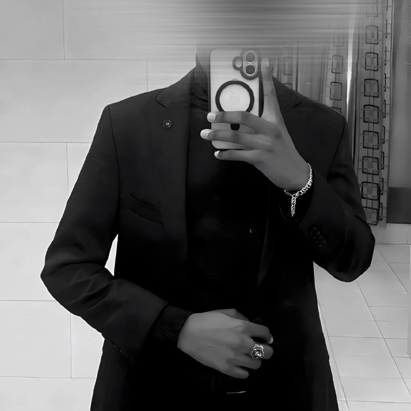 Isaac Mbanzoulou🤴🏽 (@isaacmb-pct) | Snapchat Stories, Spotlight & Lenses