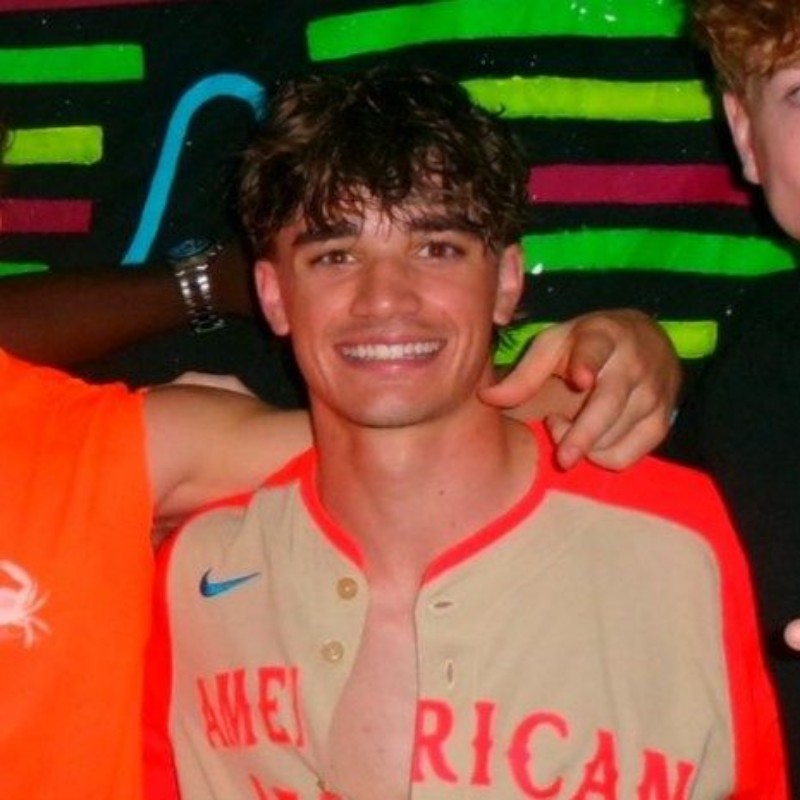 Isaac (@isaacstine23) | Snapchat Stories, Spotlight & Lenses