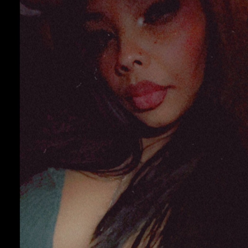 iiSaBeLl👻 (@isabel199l) | Snapchat Stories, Spotlight & Lenses