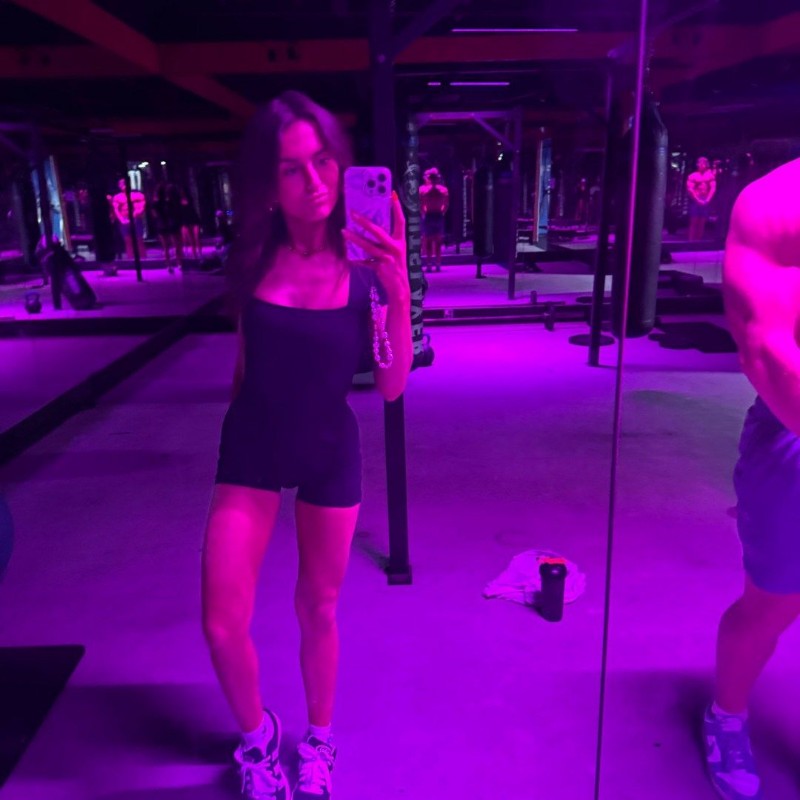 Isabella Garrison (@isabellagarison) | Snapchat Stories, Spotlight & Lenses