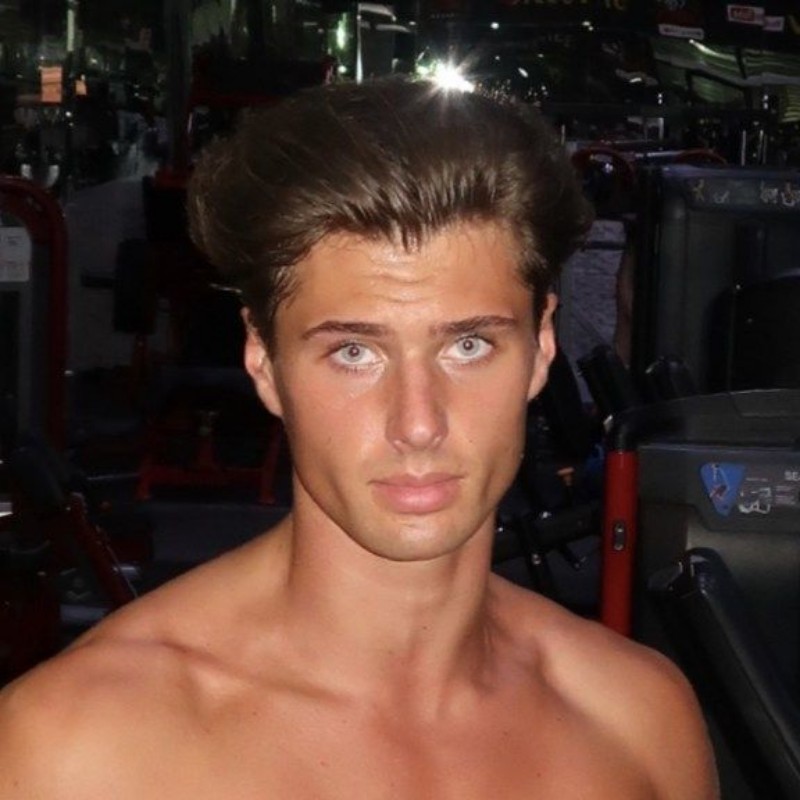 Isac Ericsson (@isac.ericsson) | Snapchat Stories, Spotlight & Lenses