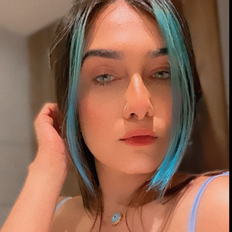 isha.sapru♋️ (@isha.sapru) | Snapchat Stories, Spotlight & Lenses