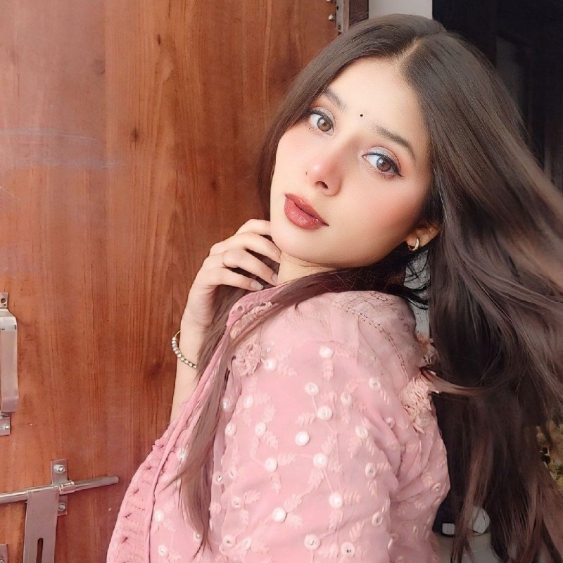 Isha (@isha233164) | Snapchat Stories, Spotlight & Lenses