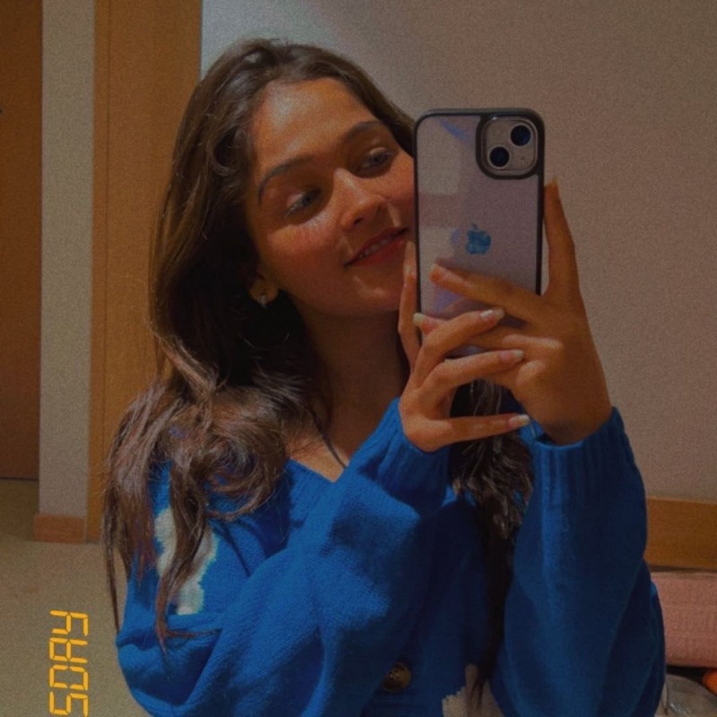 isha_98 (@isha_modi98) | Snapchat Stories, Spotlight & Lenses