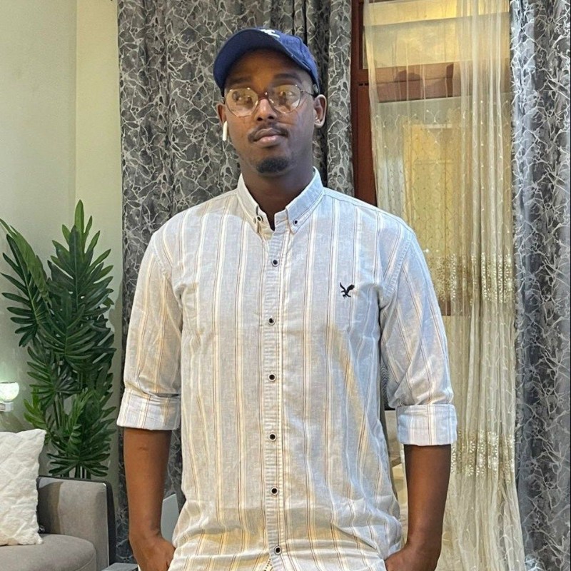 Ismail Abdalla🇸🇴🇸🇱 (@isma_dj) | Snapchat Stories, Spotlight & Lenses