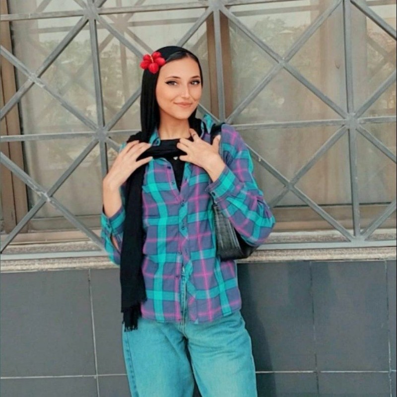 Israa Tarek (@israat4737) | Snapchat Stories, Spotlight and Lenses