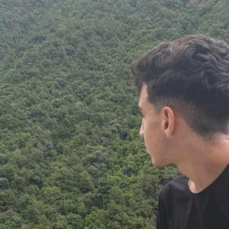 Isseri Mohamed Nadjib (@isserimohamedna) | Snapchat Stories, Spotlight ...