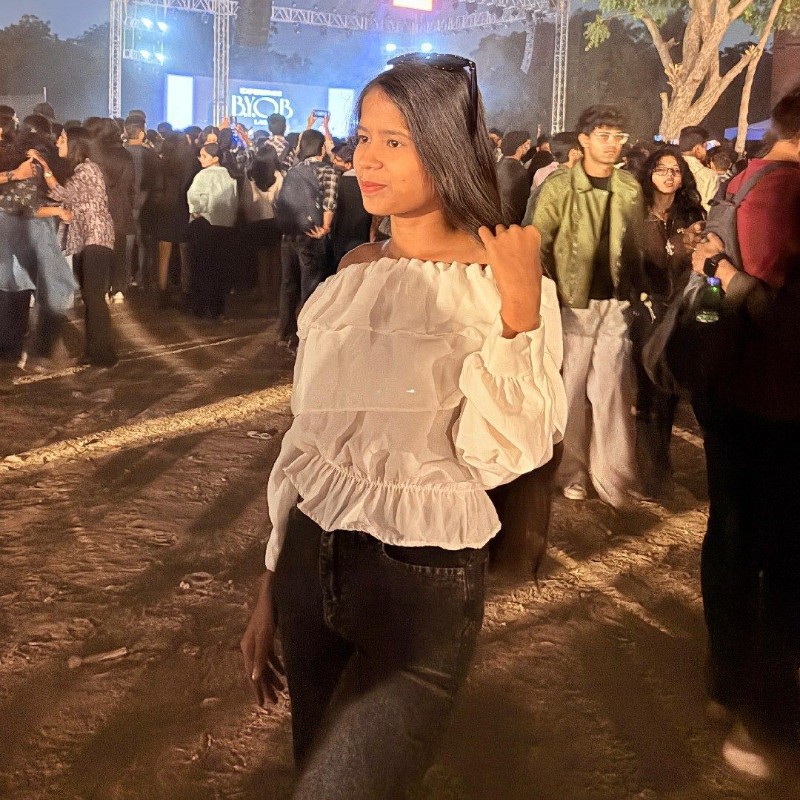 Itishree Acharya (@itishree985) | Snapchat Stories, Spotlight & Lenses