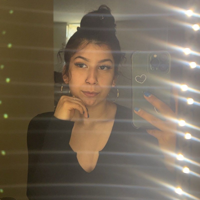 Angie⚠️😚 (@itsangie00) | Snapchat Stories, Spotlight & Lenses