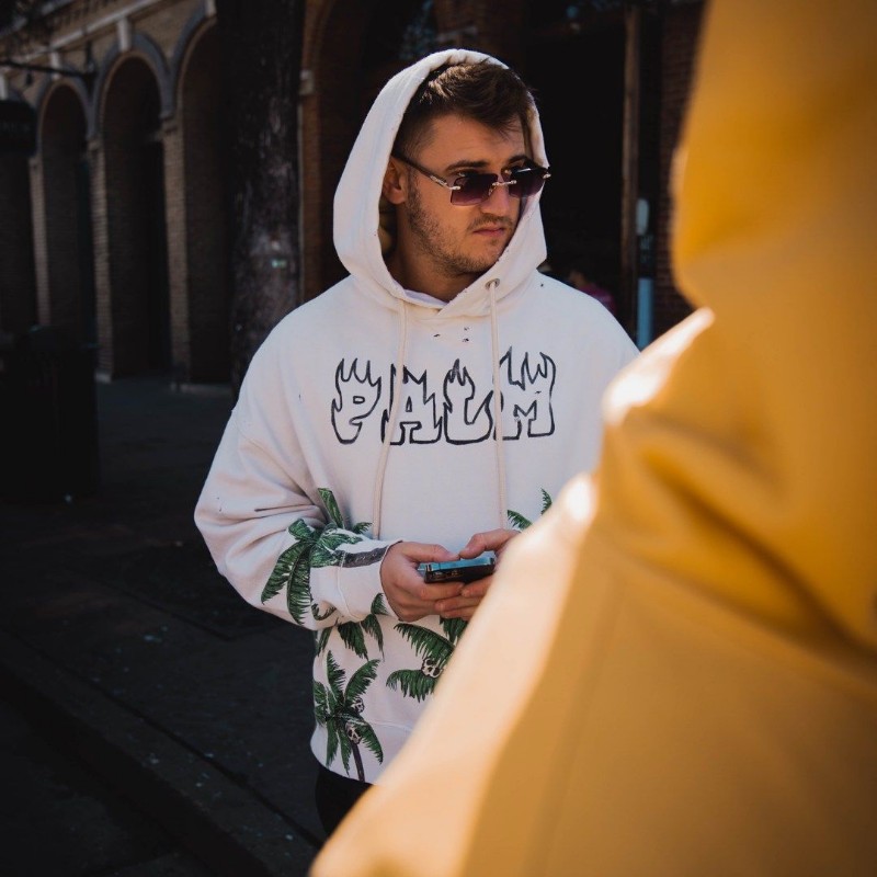 Jerry Morris (@itsjerrym) | Snapchat Stories, Spotlight & Lenses