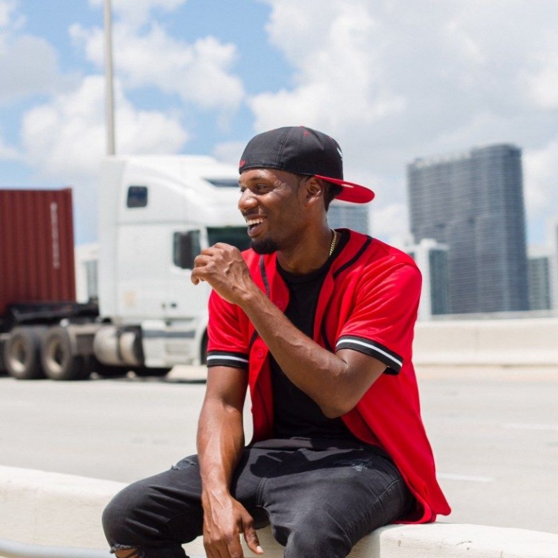 J Lewis (@itsjlewis) | Snapchat Stories, Spotlight & Lenses