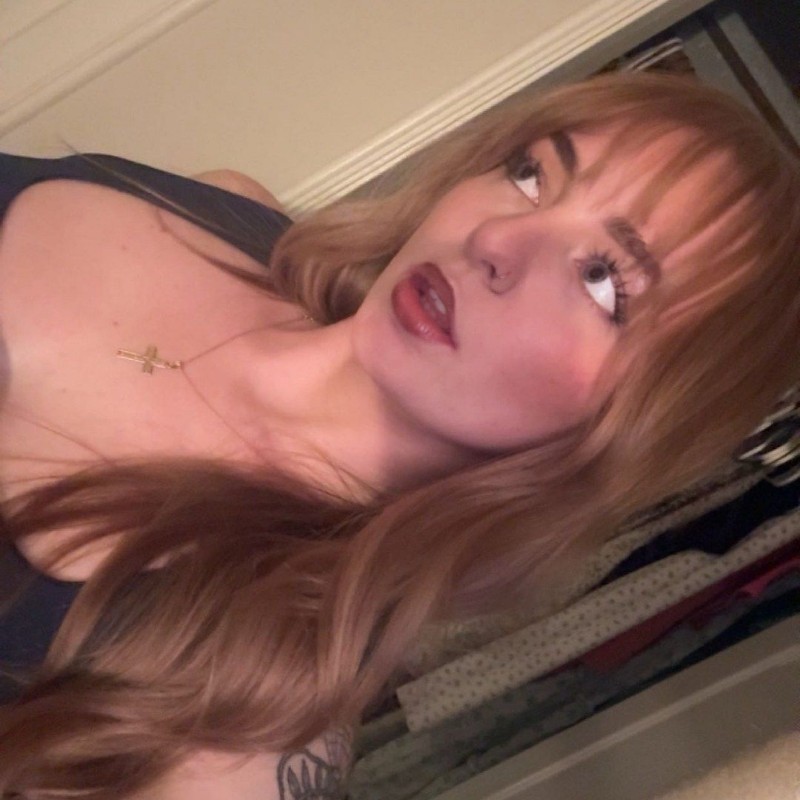 Kaelyn Young (@itskay3652) | Snapchat Stories, Spotlight & Lenses