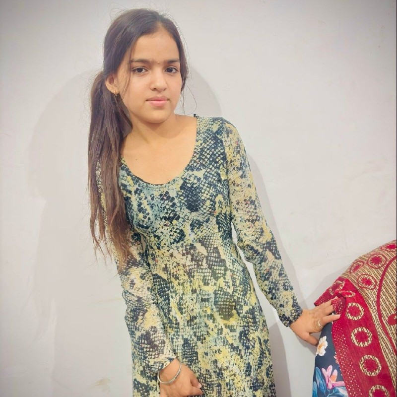 Its_me_Neha_93 (@itsmeneha253028) | Snapchat Stories, Spotlight & Lenses