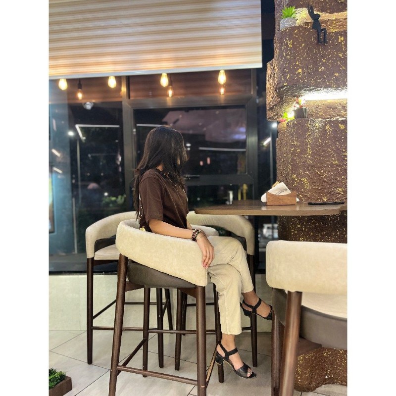 𝓡𝓸𝓫𝓫𝓲 🐼 (@itsnairobi) | Snapchat Stories, Spotlight & Lenses