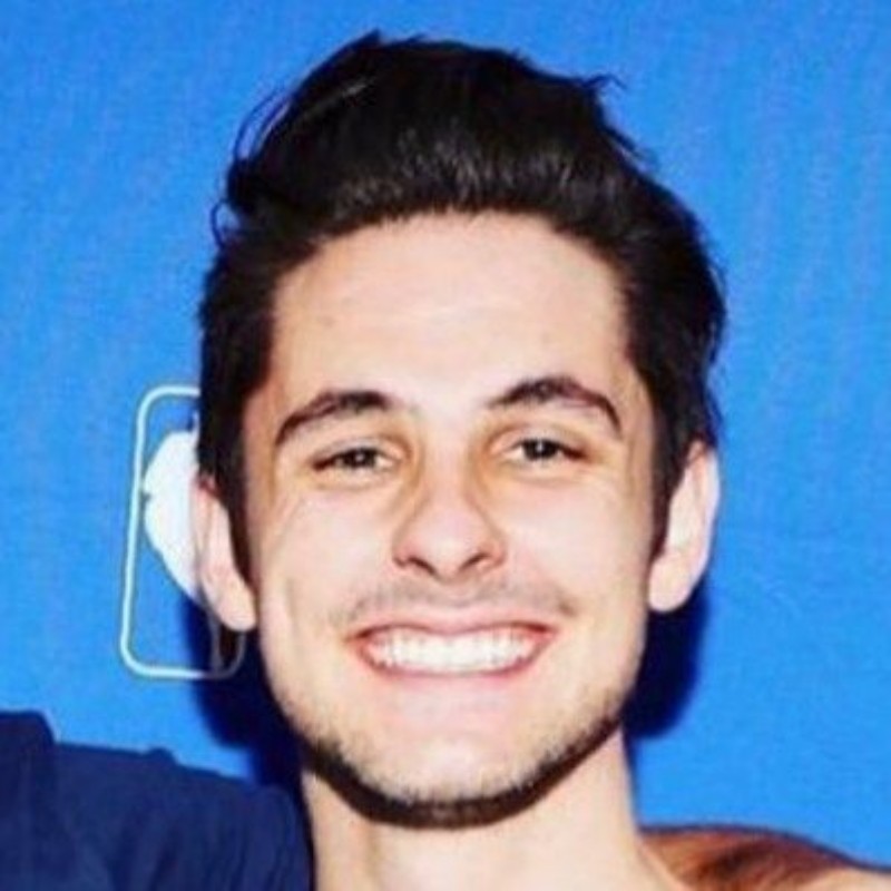 Pete Randall (@itspeterandall) | Snapchat Stories, Spotlight & Lenses