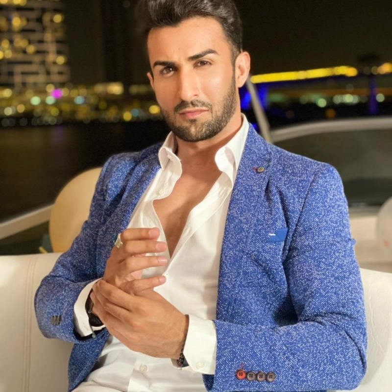 Roman Khan (@itsromankhan) | Snapchat Stories, Spotlight & Lenses