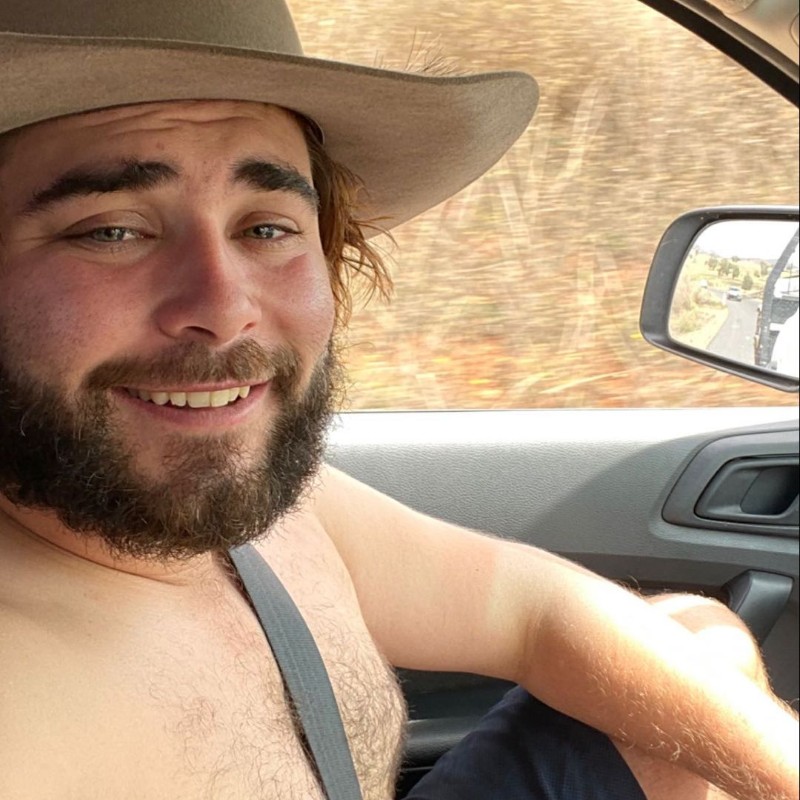 The Gay Cowboy🤠🤠 (@itsthegaycowboy) | Snapchat Stories, Spotlight & Lenses