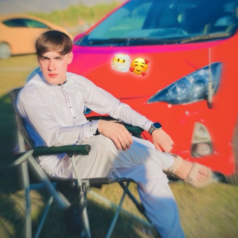 QeYam Khan (@itx-qeyam) | Snapchat Verhalen, Spotlight en Lenzen