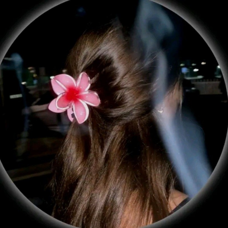 Shumaila_ali_offical (@itx-shumii) | Snapchat Stories, Spotlight & Lenses