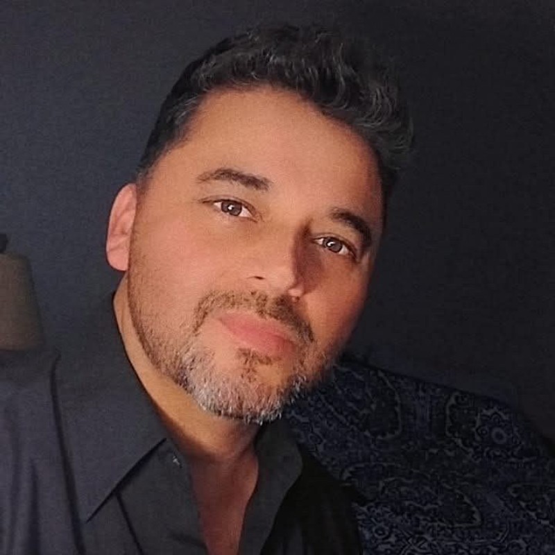 Israel Mireles (@izzysocialite) | Snapchat Stories, Spotlight & Lenses