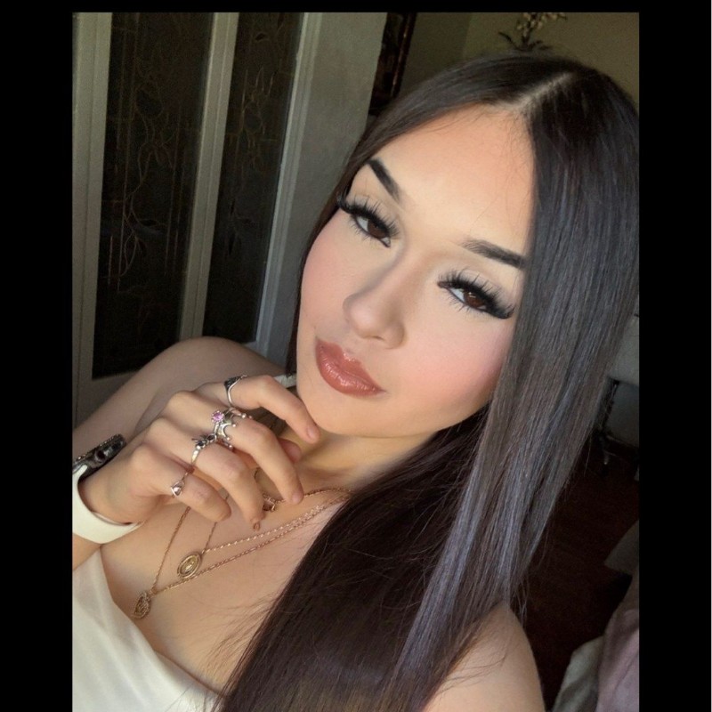 jade𐙚 (@j.jadee0) | Snapchat Stories, Spotlight & Lenses