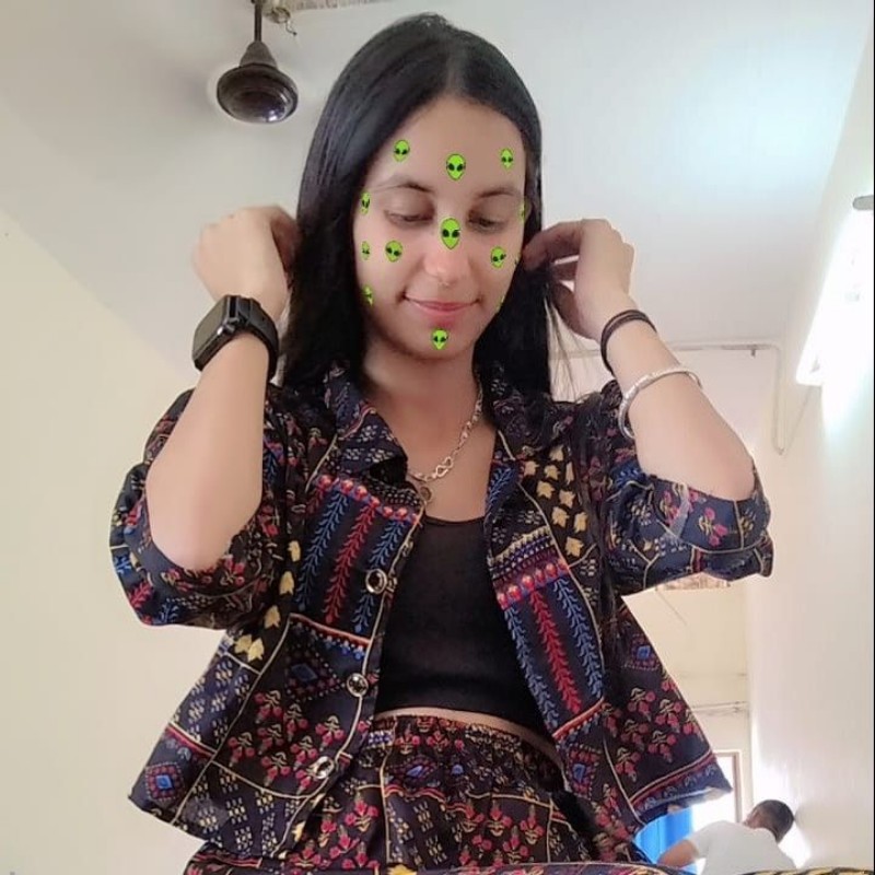 Tanu (@j_bond7123) | Snapchat Stories, Spotlight & Lenses