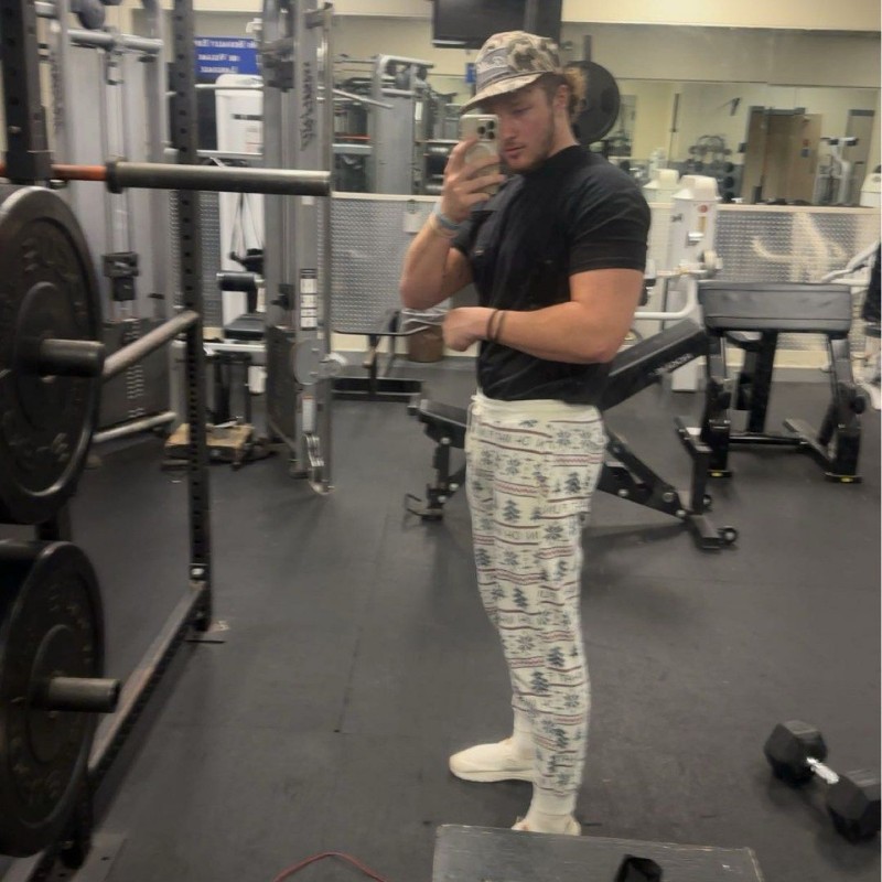 ⚾️💢E-cade💢⚾️ (@j_cade16) | Snapchat Stories, Spotlight & Lenses