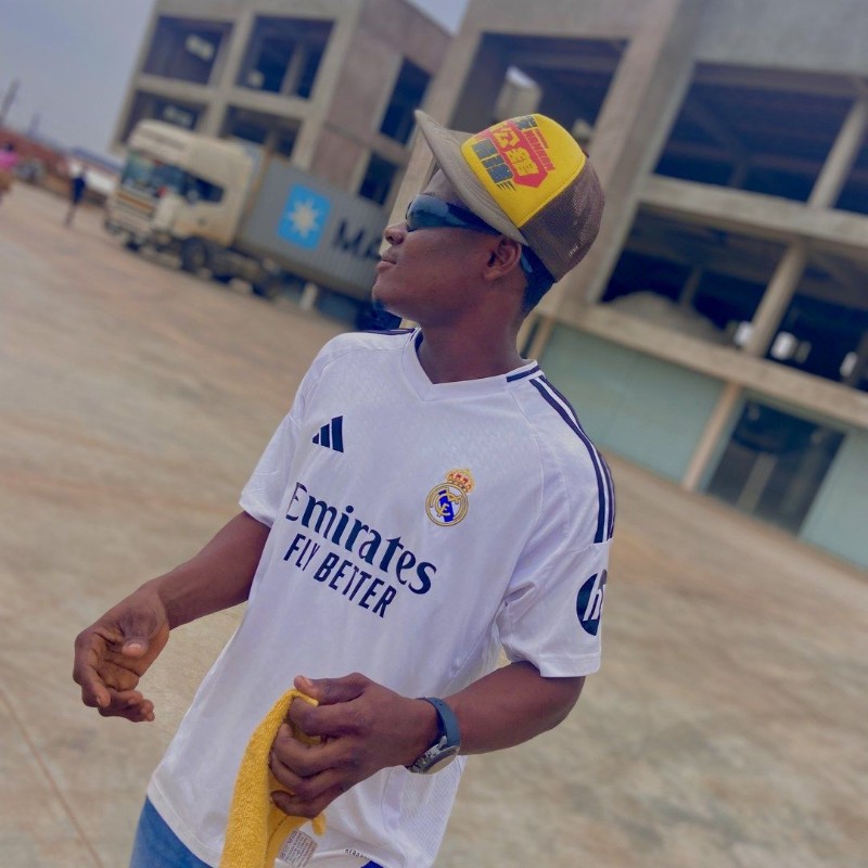 Joseph Nsiah (@j_nsiah20255632) | Snapchat Stories, Spotlight & Lenses