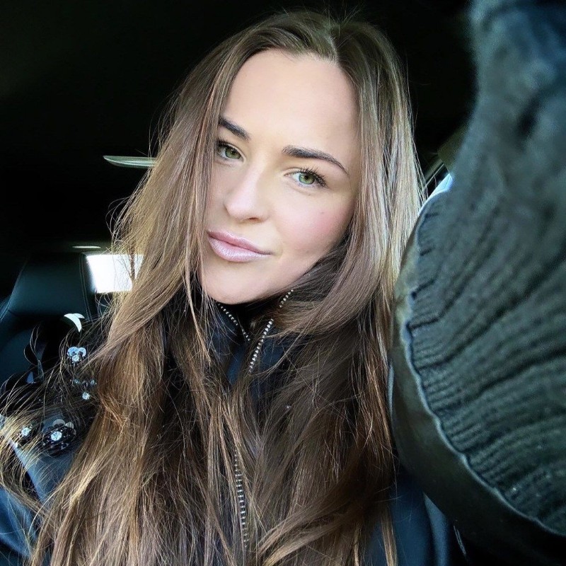 Jane Valkering (@ja.xnexx) | Snapchat Stories, Spotlight & Lenses