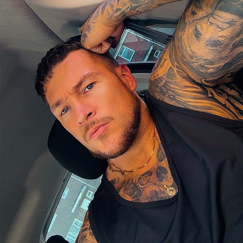 J K (@jacksprat12) | Snapchat Stories, Spotlight & Lenses