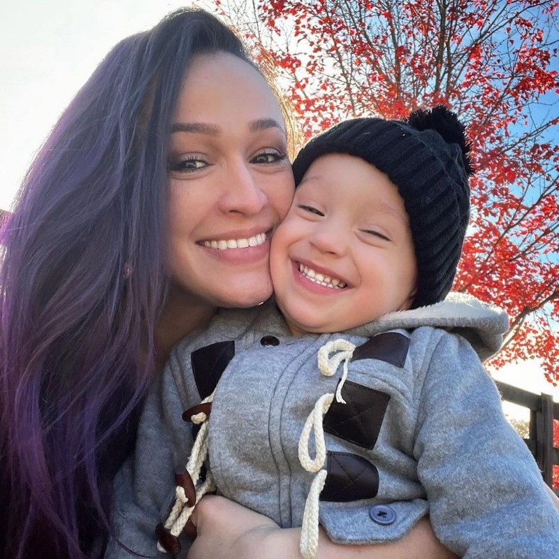 Jaclyn Glenn (@jaclynglenn) | Snapchat Stories, Spotlight & Lenses