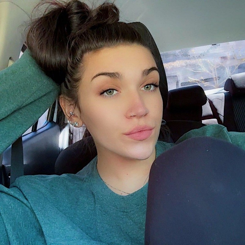 Jade Chesney (@jade_chesney11) | Snapchat Verhalen, Spotlight en Lenzen