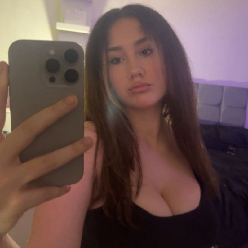 jaime anne ⋆˙ ♡ (@jaimeanne.x) | Snapchat Stories, Spotlight & Lenses