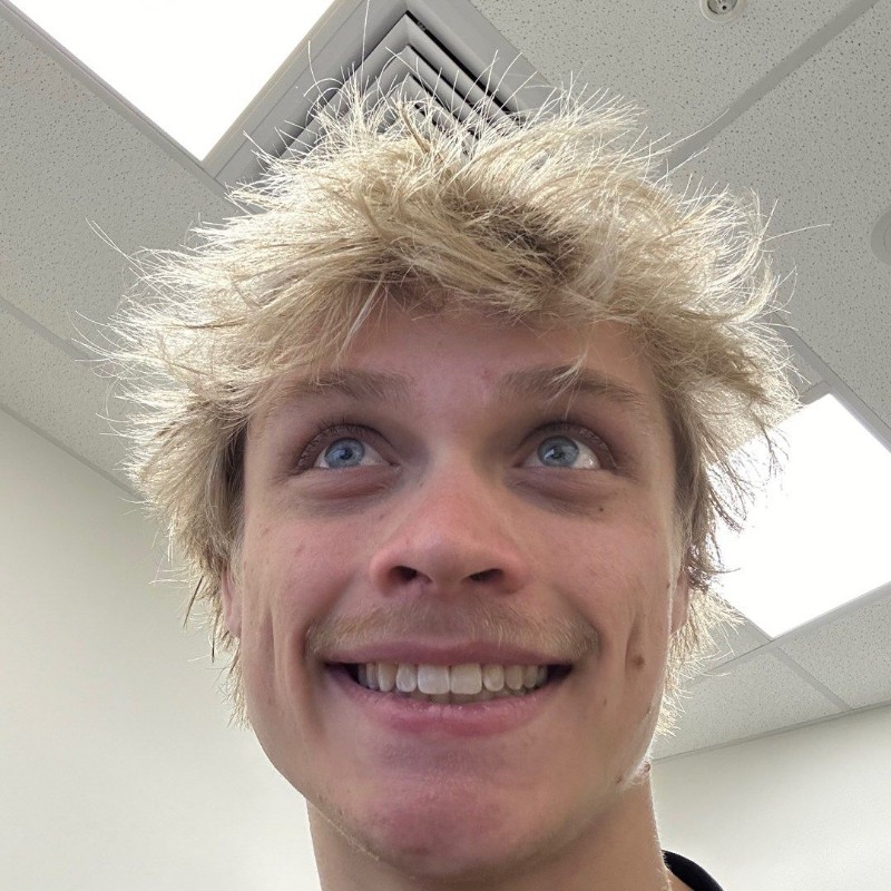 Jake Stewart (@jake.stews) | Snapchat Stories, Spotlight & Lenses