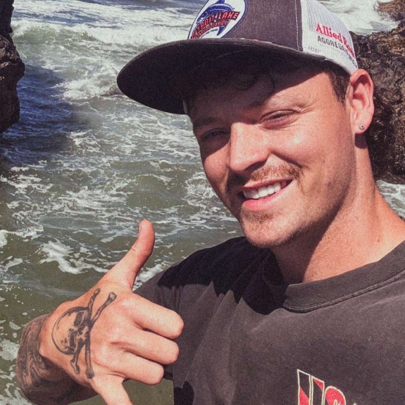 Jacob Colvin (@jakec.pnw) | Snapchat Stories, Spotlight & Lenses