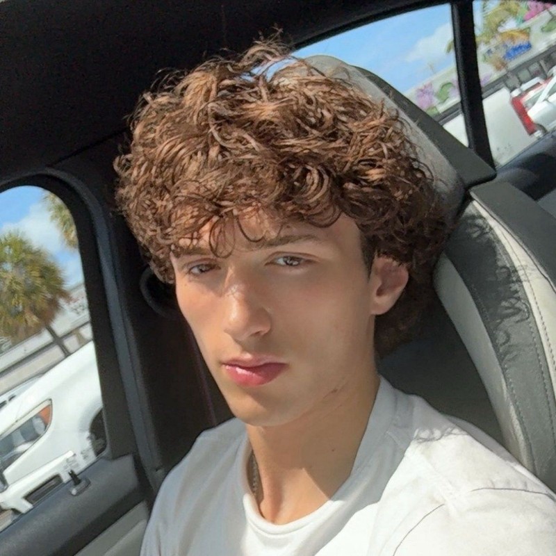 jake richard (@jakerichaard) | Snapchat Stories, Spotlight & Lenses