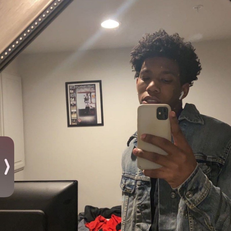 JFrank(@jalen_tf) | เรื่องราว Snapchat ตลอดจน Spotlight และเลนส์