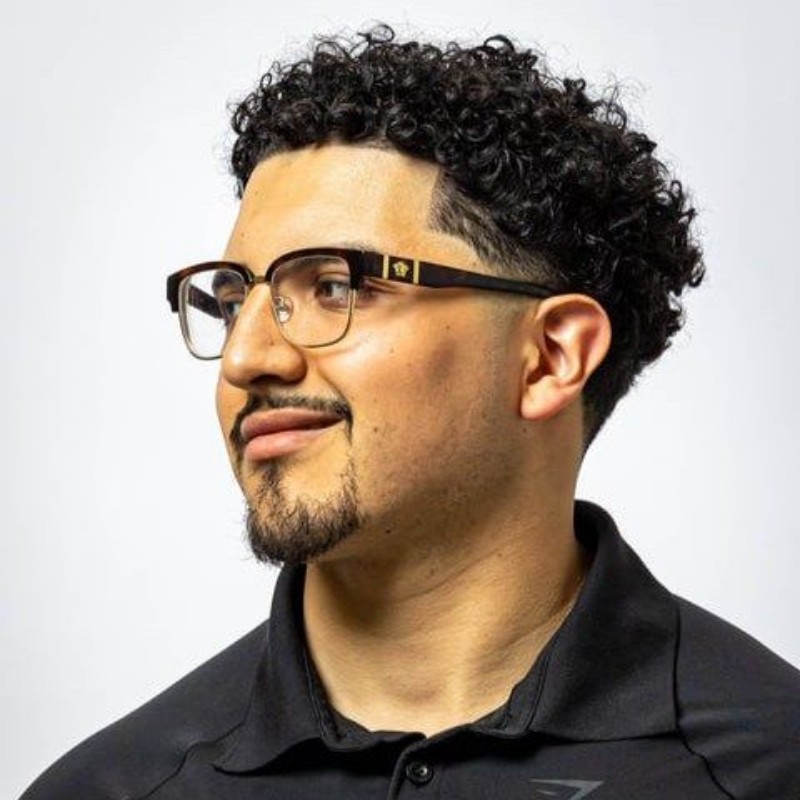 jb(@james-baca) | เรื่องราว Snapchat ตลอดจน Spotlight และเลนส์