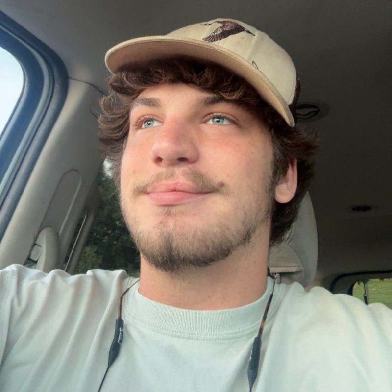 James (@james_c4734) | Snapchat Stories, Spotlight & Lenses