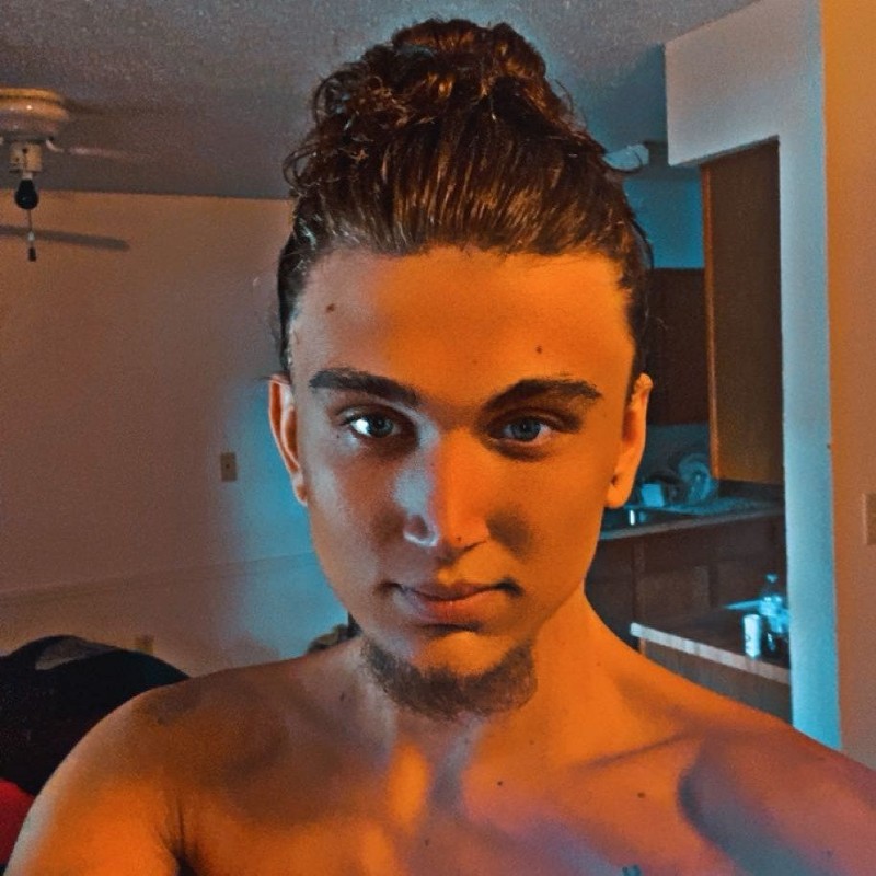 James Parker (@james_parker60) | Snapchat Stories, Spotlight & Lenses