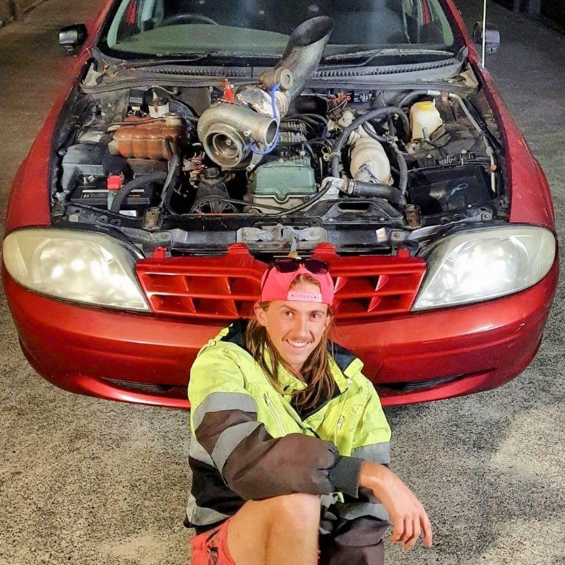 James Longstaff (@jameslongie) | Snapchat Stories, Spotlight & Lenses