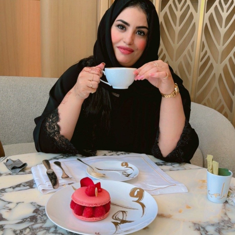 جميلة الصحراء🇦🇪 (@jamila_sa7ra) | Snapchat Stories, Spotlight & Lenses